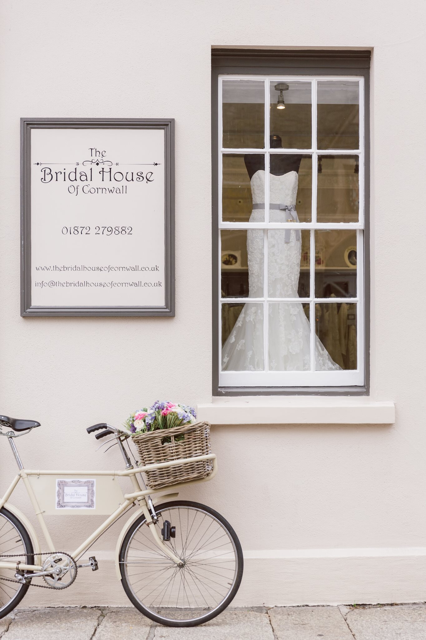 We love… The Bridal House