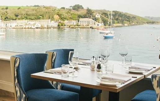 Where to Eat of the Week : The Waters Edge